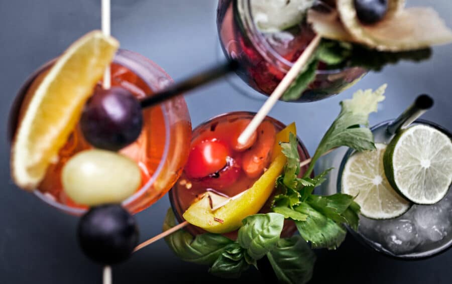 Place to have a cocktail for an aperitif in the center of Rome